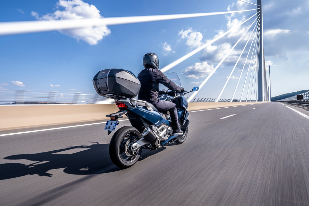 FORZA 750 EASY RIDERS FORZA RIDERS - Honda Motorcycles